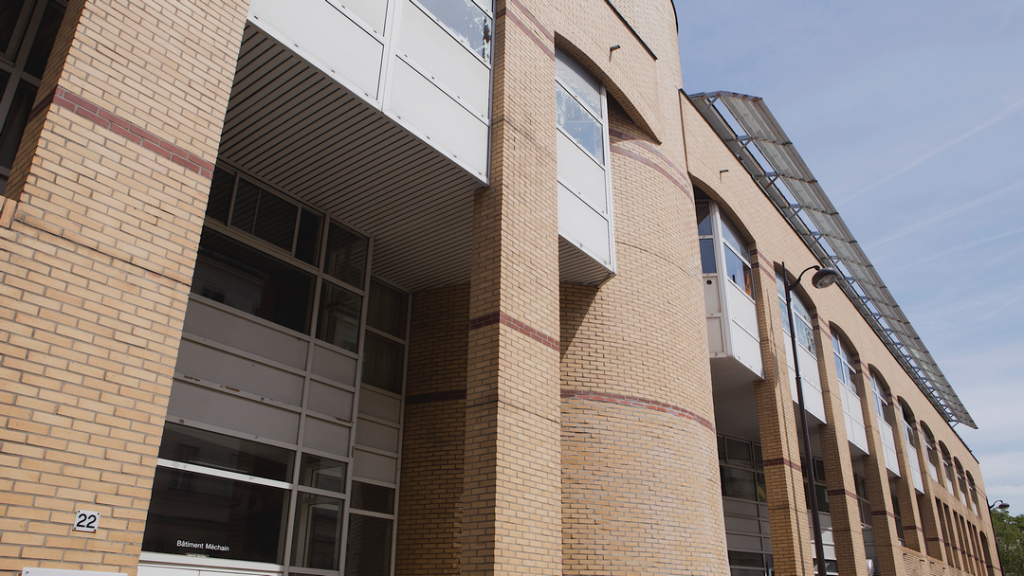 L’institut Cochin a 20 ans. Plongée au cœur d’une unité pluridisciplinaire - Inserm pro